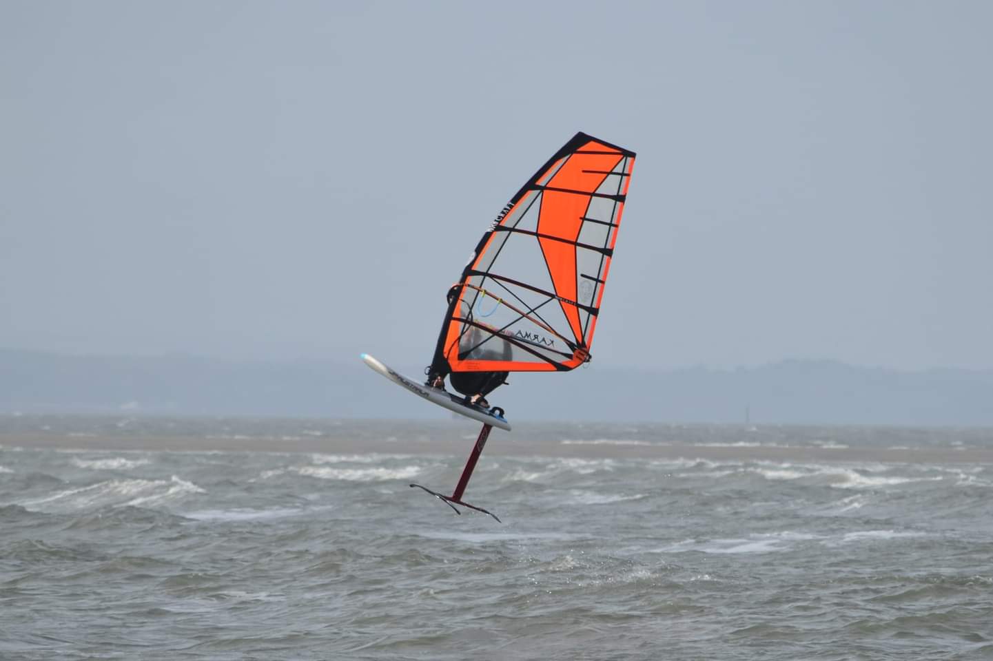 Windfoil (windsurf) vs wing foil – no comparison. – Foil Shop